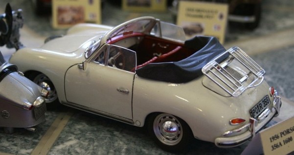 How to build a model car painting